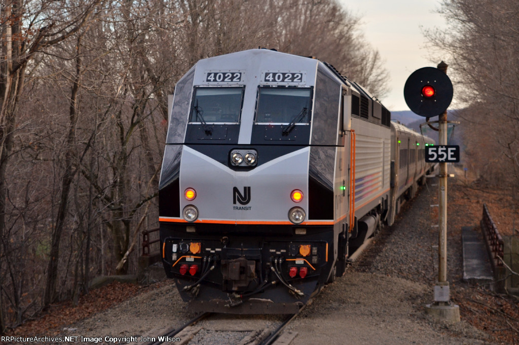 NJT 4022